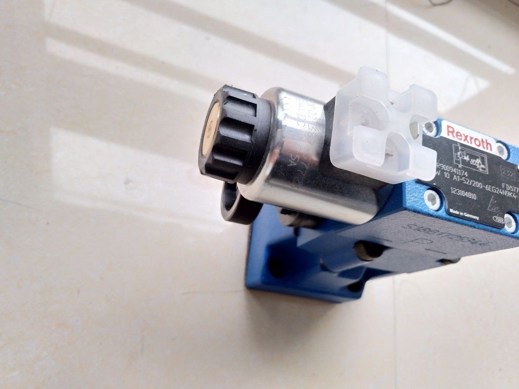 REXROTH Solenoid Relief Hydraulic Control Valve DBW10b2-5x 315-6EG24N9K4