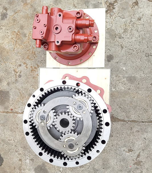 LG225 Kawasaki Excavator Swing Motor M2X146B M2X170 M2X210 M5X130 ...